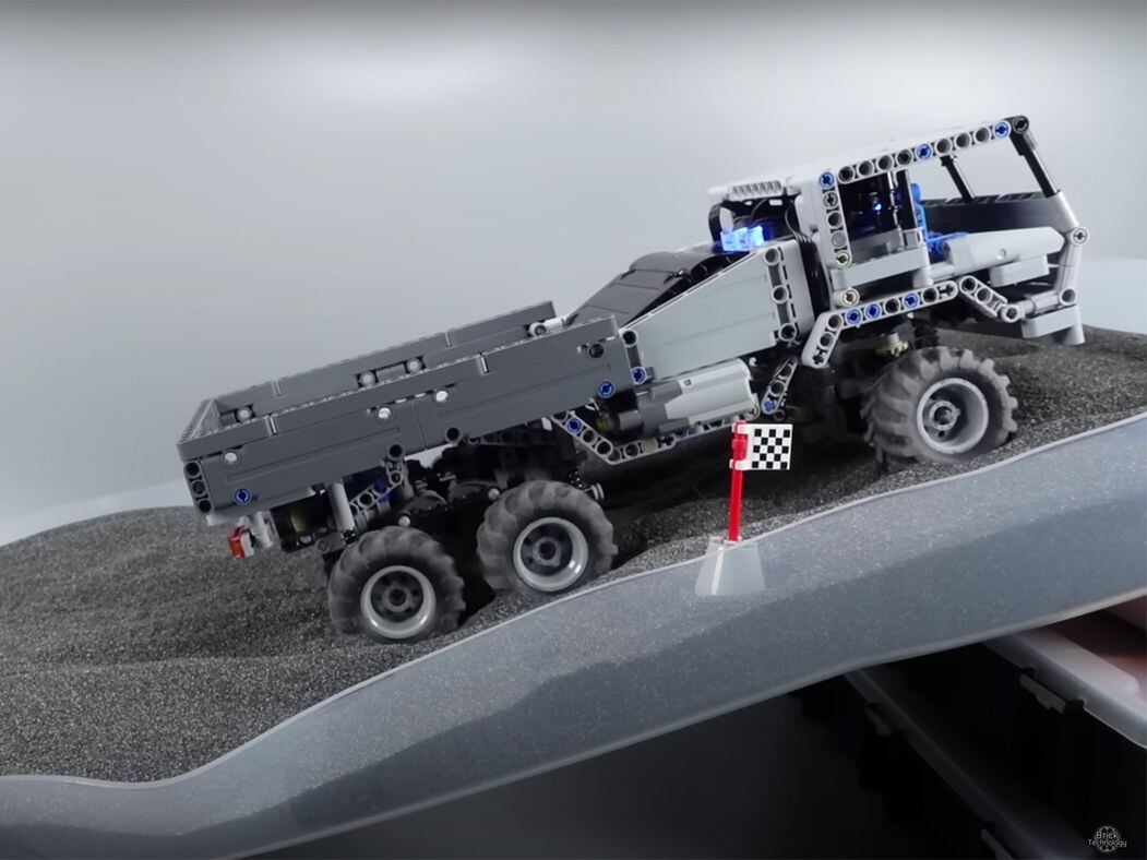 Watch Brick Technology Explain Basic Off-Road Techniques With Legos ...