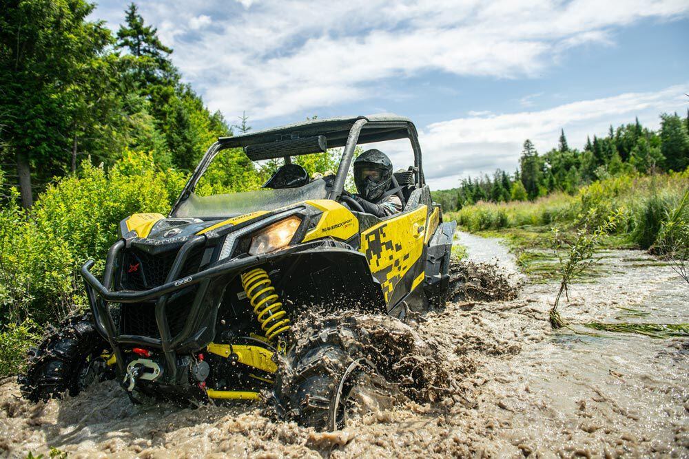 2019 Maverick Sport XMR DPS 1000R | UTV Driver