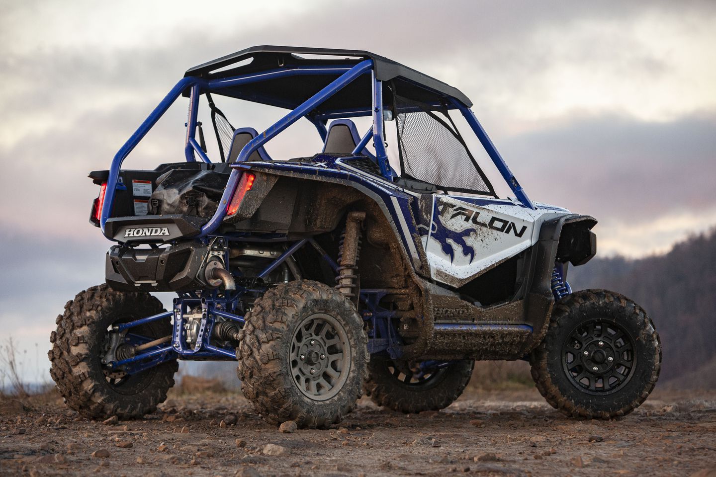 2021 Honda Talon 1000X Fox Live Valve Review | UTV Driver