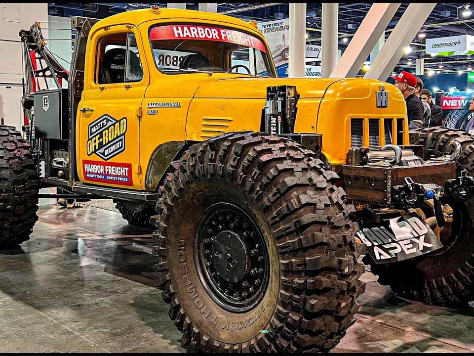 MORR Brings the Heavy-Duty Wrecker to SEMA | UTV Driver