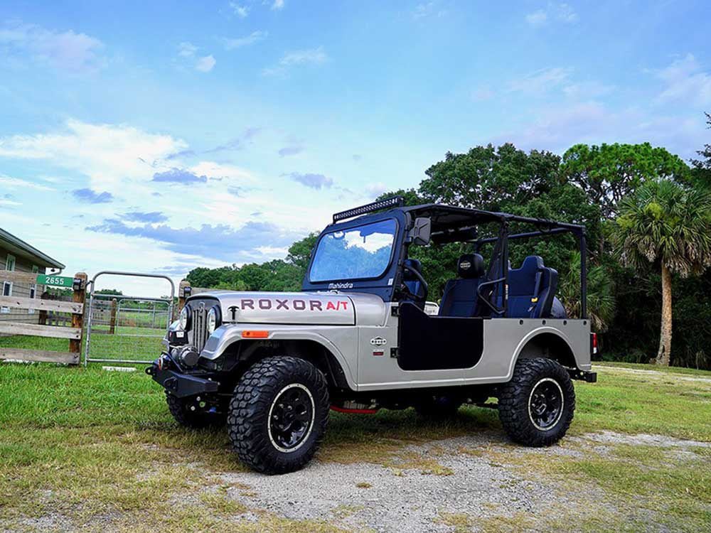 Mahindra Roxor A/T First Look | UTV Driver