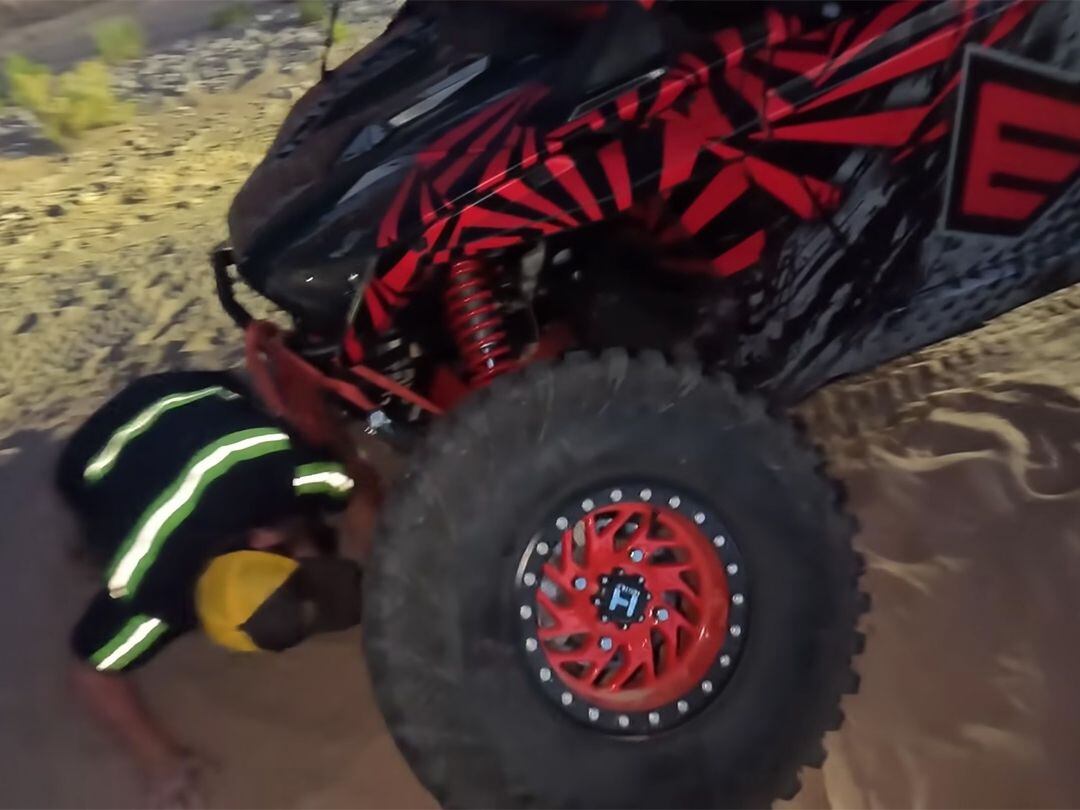 MORR Plays Santa, Rescues a RZR | UTV Driver