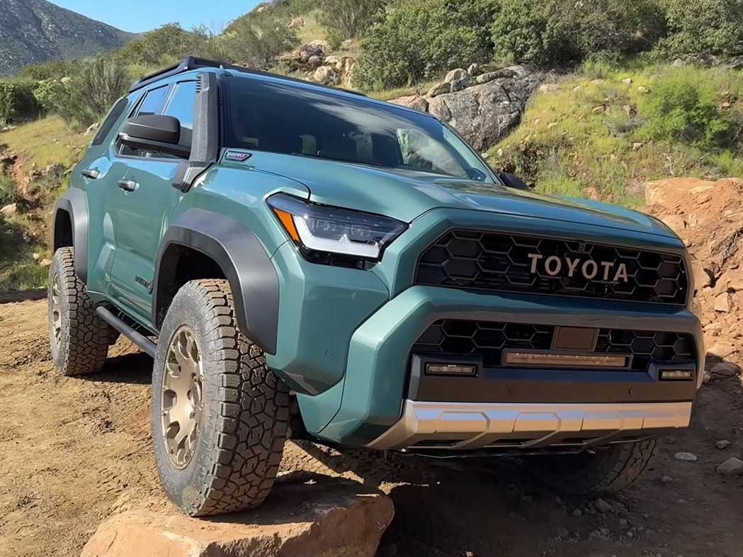 Watch Superfast Matt’s First Look at the 2025 Toyota 4Runner | UTV Driver